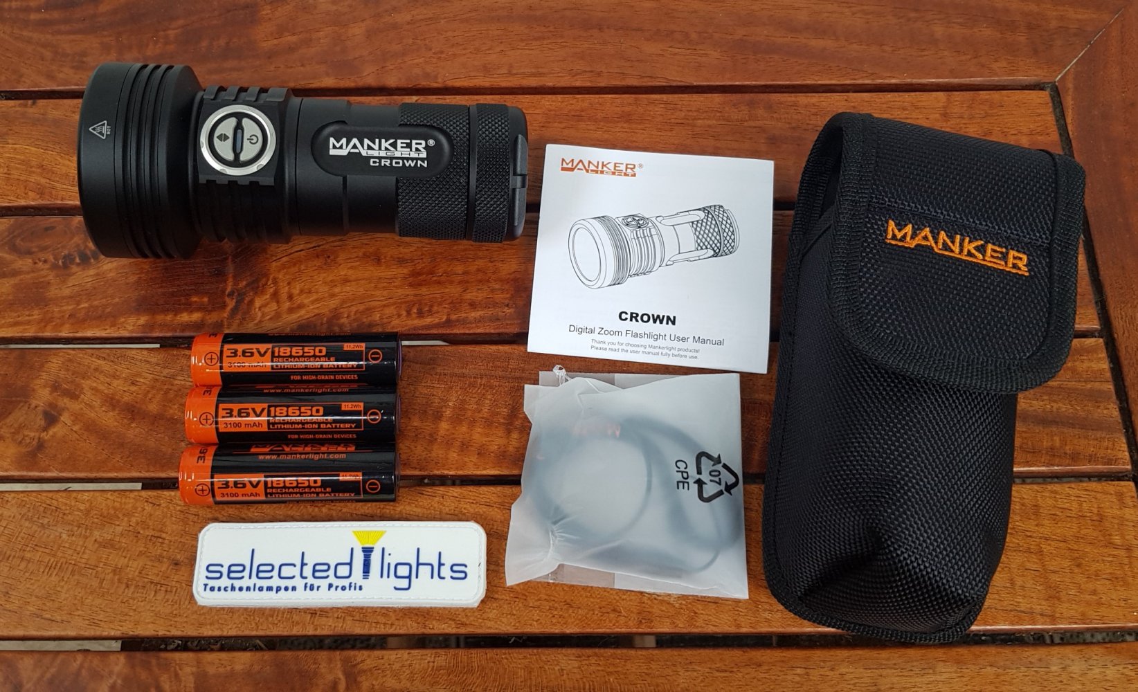 Review Manker Crown mit digitalem Zoom | Taschenlampen Forum